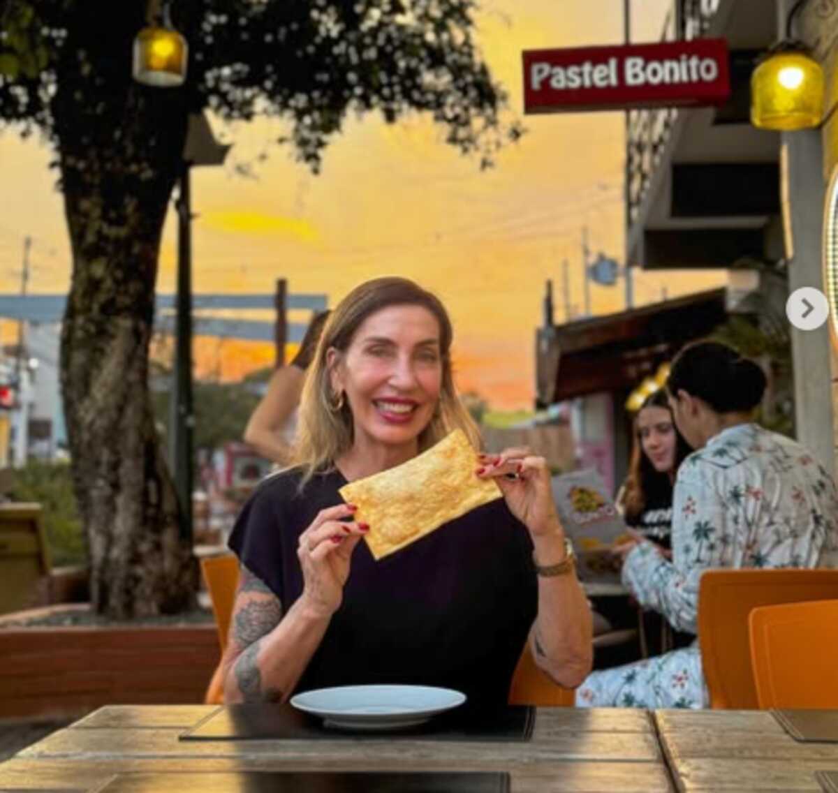 Pastel Bonito: O Sabor Que Encanta em Cada Mordida! - Bonito Informa