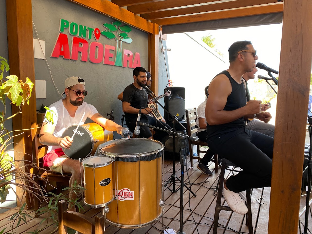 Feijoada com Pagode Ponto Aroeira - Bonito Informa